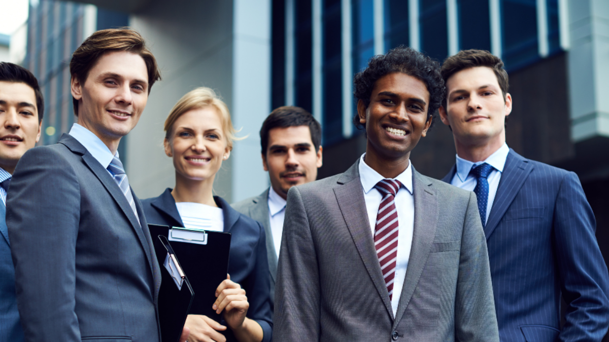 Practical business courses and programs by real entrepreneurs